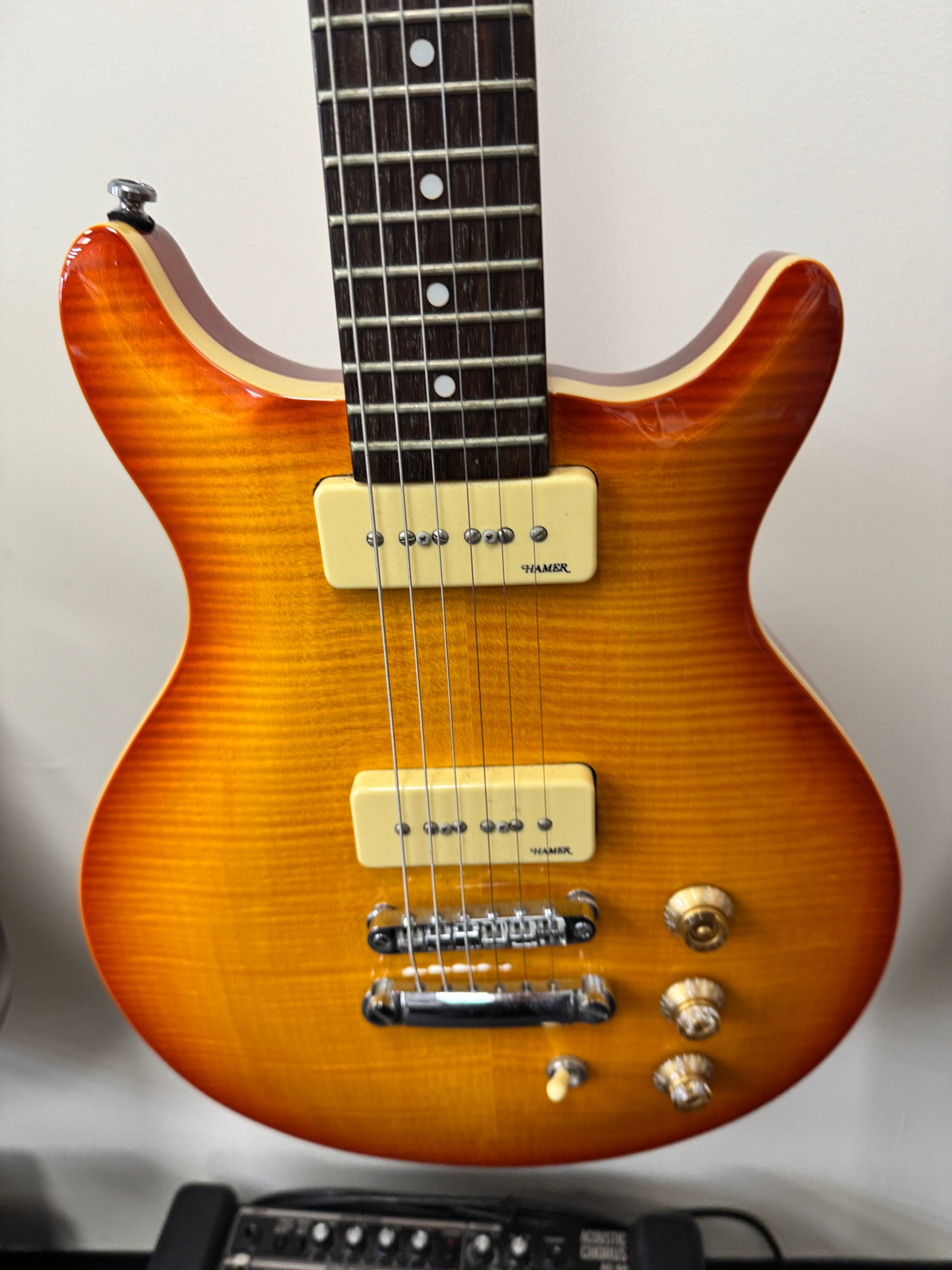 Hamer XT Series P90 | JamHouse Music